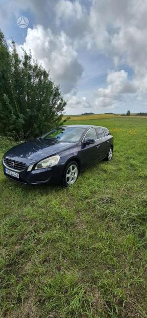 Blue Volvo V60 2011 in Klaipeda, with an engine capacity of 1.60 L and mileage of 270 thousand km for 5000 €, photo 13 on AUTOMOTO.COM.LV