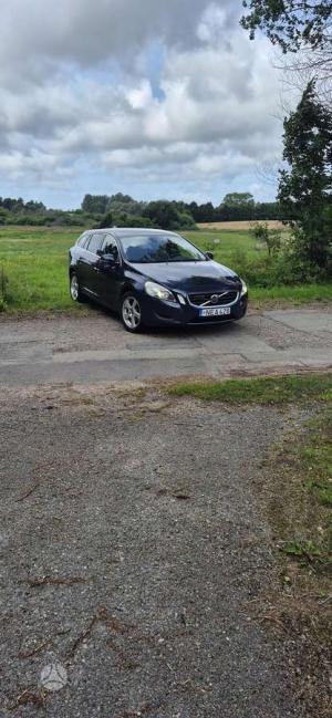 Blue Volvo V60 2011 in Klaipeda, with an engine capacity of 1.60 L and mileage of 270 thousand km for 5000 €, photo 21 on AUTOMOTO.COM.LV