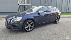 Zils Volvo V60 2011 Kauņa, ar dzinēja tilpumu 2.00 L un nobraukumu 335 tūkst. km par 4850 €, foto 5 vietnē AUTOMOTO.COM.LV