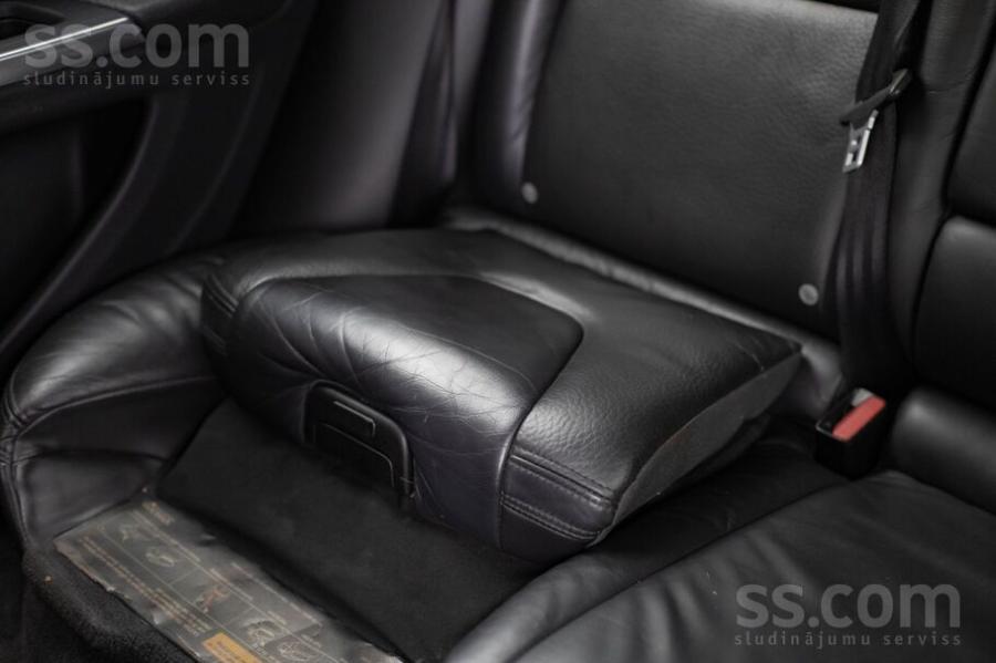 Zils Volvo V60 2011 Rīga, ar dzinēja tilpumu 2.40 L un nobraukumu 330 tūkst. km par 6590 €, foto 12 vietnē AUTOMOTO.COM.LV