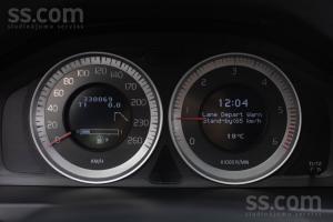 Zils Volvo V60 2011 Rīga, ar dzinēja tilpumu 2.40 L un nobraukumu 330 tūkst. km par 6590 €, foto 21 vietnē AUTOMOTO.COM.LV