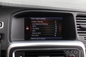 Zils Volvo V60 2011 Rīga, ar dzinēja tilpumu 2.40 L un nobraukumu 330 tūkst. km par 6590 €, foto 25 vietnē AUTOMOTO.COM.LV