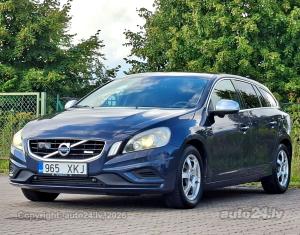 Zils Volvo V60 2011 Tartu, ar dzinēja tilpumu 2.00 L un nobraukumu 0 tūkst. km par 4999 €, foto 1 vietnē AUTOMOTO.COM.LV