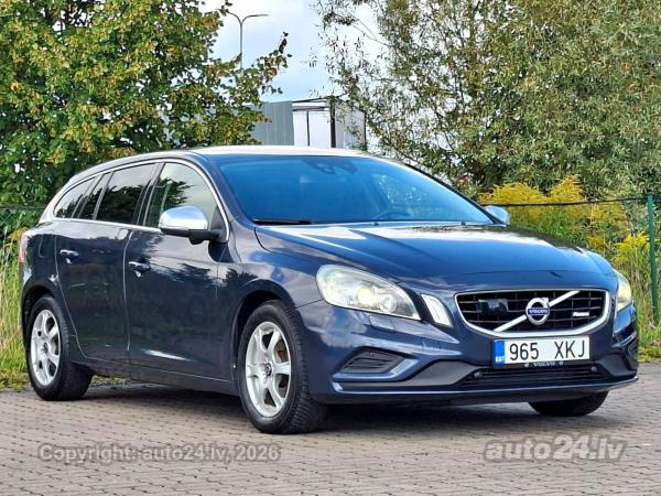 Zils Volvo V60 2011 Tartu, ar dzinēja tilpumu 2.00 L un nobraukumu 0 tūkst. km par 4999 €, foto 3 vietnē AUTOMOTO.COM.LV