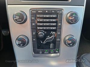 Zils Volvo V60 2011 Tartu, ar dzinēja tilpumu 2.00 L un nobraukumu 0 tūkst. km par 4999 €, foto 14 vietnē AUTOMOTO.COM.LV