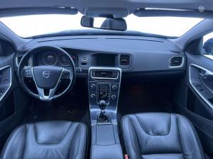 Blue Volvo V60 2012 in Kaunas, with an engine capacity of 1.98 L and mileage of 280 thousand km for 6590 €, photo 10 on AUTOMOTO.COM.LV