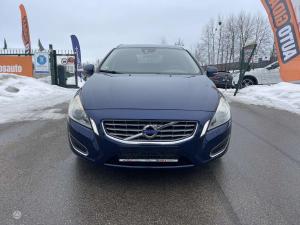 Zils Volvo V60 2012 Kauņa, ar dzinēja tilpumu 1.98 L un nobraukumu 278 tūkst. km par 5650 €, foto 4 vietnē AUTOMOTO.COM.LV
