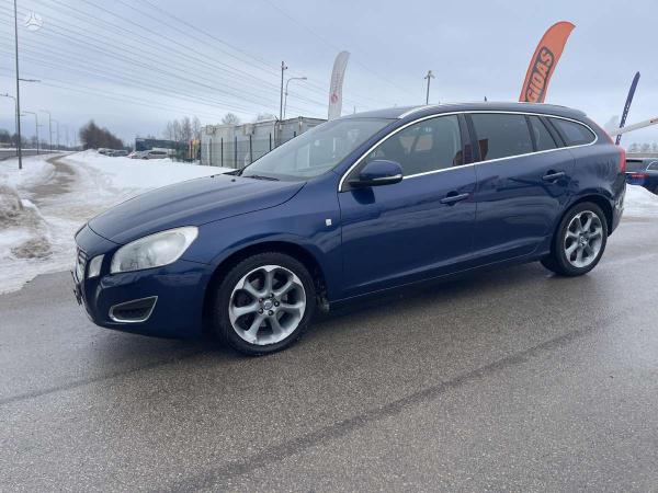 Zils Volvo V60 2012 Kauņa, ar dzinēja tilpumu 1.98 L un nobraukumu 278 tūkst. km par 5650 €, foto 7 vietnē AUTOMOTO.COM.LV
