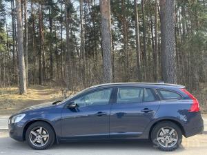 Zils Volvo V60 2012 Valmiera, ar dzinēja tilpumu 1.60 L un nobraukumu 0 tūkst. km par 6800 €, foto 5 vietnē AUTOMOTO.COM.LV