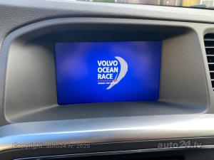Zils Volvo V60 2012 Paide, ar dzinēja tilpumu 2.00 L un nobraukumu 336 tūkst. km par 6390 €, foto 24 vietnē AUTOMOTO.COM.LV