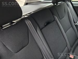 Blue Volvo V60 2012 in Jekabpils, with an engine capacity of 2.00 L and mileage of 300 thousand km for 6590 €, photo 17 on AUTOMOTO.COM.LV