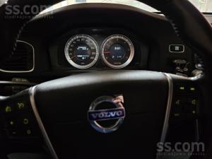 Blue Volvo V60 2012 in Jekabpils, with an engine capacity of 2.00 L and mileage of 300 thousand km for 6590 €, photo 29 on AUTOMOTO.COM.LV