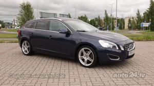 Blue Volvo V60 2012 in Tartu, with an engine capacity of 2.00 L and mileage of 207 thousand km for 8490 €, photo 6 on AUTOMOTO.COM.LV