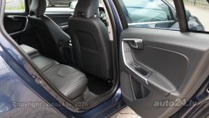 Blue Volvo V60 2012 in Tartu, with an engine capacity of 2.00 L and mileage of 207 thousand km for 8490 €, photo 13 on AUTOMOTO.COM.LV