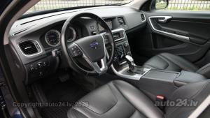 Blue Volvo V60 2012 in Tartu, with an engine capacity of 2.00 L and mileage of 207 thousand km for 8490 €, photo 21 on AUTOMOTO.COM.LV