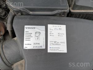 Zils Volvo V60 2012 Rīga, ar dzinēja tilpumu 2.40 L un nobraukumu 308 tūkst. km par 5500 €, foto 13 vietnē AUTOMOTO.COM.LV