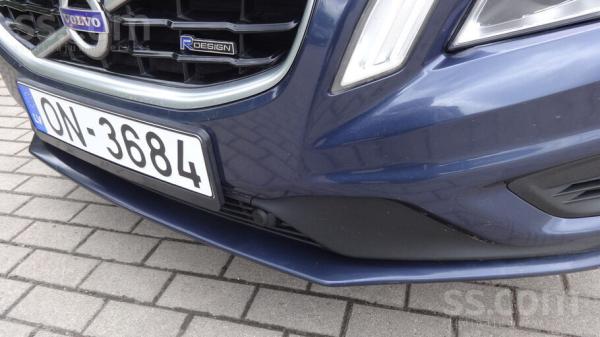 Zils Volvo V60 2012 Jūrmala, ar dzinēja tilpumu 2.00 L un nobraukumu 297 tūkst. km par 6290 €, foto 6 vietnē AUTOMOTO.COM.LV
