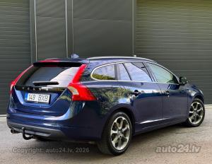 Синий Вольво B60 2012 в Таллин, объемом двигателя 2.00 л и пробегом 308 тыс. км за 6399 €, фото 5 на AUTOMOTO.COM.LV