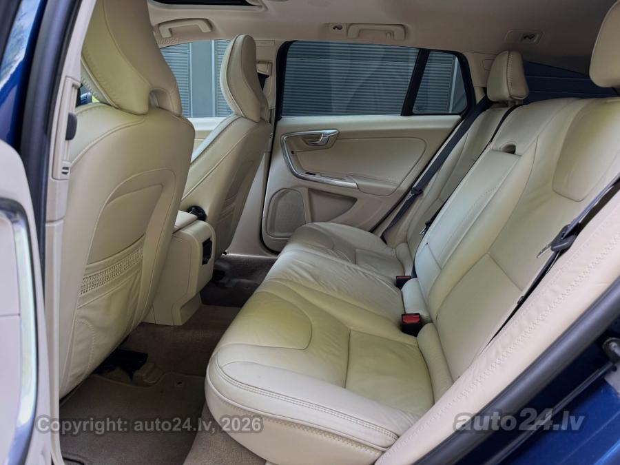 Синий Вольво B60 2012 в Таллин, объемом двигателя 2.00 л и пробегом 308 тыс. км за 6399 €, фото 9 на AUTOMOTO.COM.LV