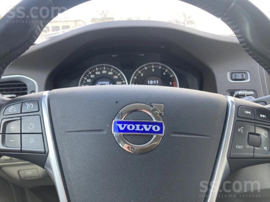 Zils Volvo V60 2012 Rīga, ar dzinēja tilpumu 1.60 L un nobraukumu 295 tūkst. km par 7300 €, foto 7 vietnē AUTOMOTO.COM.LV