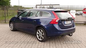 Zils Volvo V60 2012 Tartu, ar dzinēja tilpumu 1.60 L un nobraukumu 185 tūkst. km par 7790 €, foto 6 vietnē AUTOMOTO.COM.LV