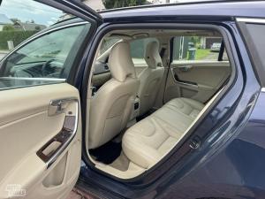 Zils Volvo V60 2012 Kauņa, ar dzinēja tilpumu 2.00 L un nobraukumu 239 tūkst. km par 4299 €, foto 7 vietnē AUTOMOTO.COM.LV