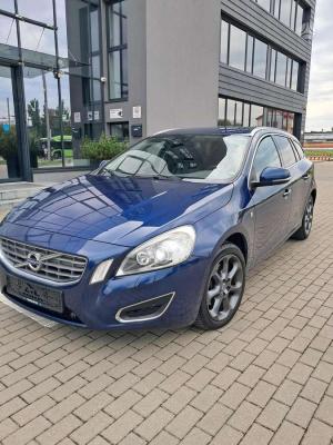 Синий Вольво B60 2012 в Каунас, объемом двигателя 1.56 л и пробегом 225 тыс. км за 5999 €, фото 4 на AUTOMOTO.COM.LV