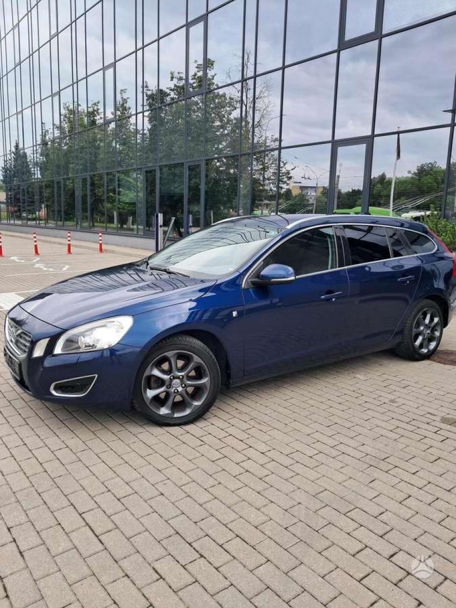 Синий Вольво B60 2012 в Каунас, объемом двигателя 1.56 л и пробегом 225 тыс. км за 5999 €, фото 6 на AUTOMOTO.COM.LV