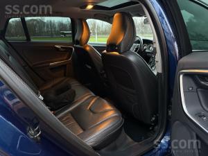 Blue Volvo V60 2012 in Riga, with an engine capacity of 2.00 L and mileage of 284 thousand km for 5800 €, photo 13 on AUTOMOTO.COM.LV