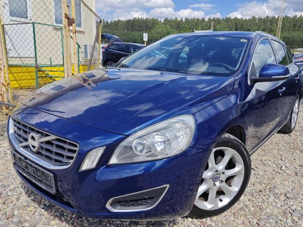 Синий Вольво B60 2012 в Вильнюс, объемом двигателя 1.98 л и пробегом 291 тыс. км за 5790 €, фото 1 на AUTOMOTO.COM.LV
