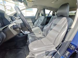 Zils Volvo V60 2012 Viļņa, ar dzinēja tilpumu 1.98 L un nobraukumu 291 tūkst. km par 5790 €, foto 12 vietnē AUTOMOTO.COM.LV
