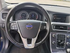Zils Volvo V60 2012 Viļņa, ar dzinēja tilpumu 1.98 L un nobraukumu 291 tūkst. km par 5790 €, foto 30 vietnē AUTOMOTO.COM.LV