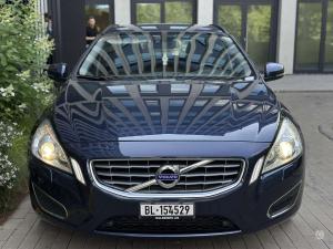 Blue Volvo V60 2012 in Vilnius, with an engine capacity of 2.00 L and mileage of 298 thousand km for 4800 €, photo 7 on AUTOMOTO.COM.LV