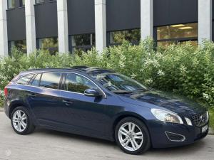 Blue Volvo V60 2012 in Vilnius, with an engine capacity of 2.00 L and mileage of 298 thousand km for 4800 €, photo 11 on AUTOMOTO.COM.LV