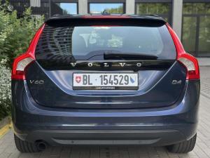 Blue Volvo V60 2012 in Vilnius, with an engine capacity of 2.00 L and mileage of 298 thousand km for 4800 €, photo 14 on AUTOMOTO.COM.LV