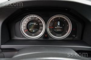 Zils Volvo V60 2012 Rīga, ar dzinēja tilpumu 2.00 L un nobraukumu 209 tūkst. km par 6990 €, foto 16 vietnē AUTOMOTO.COM.LV