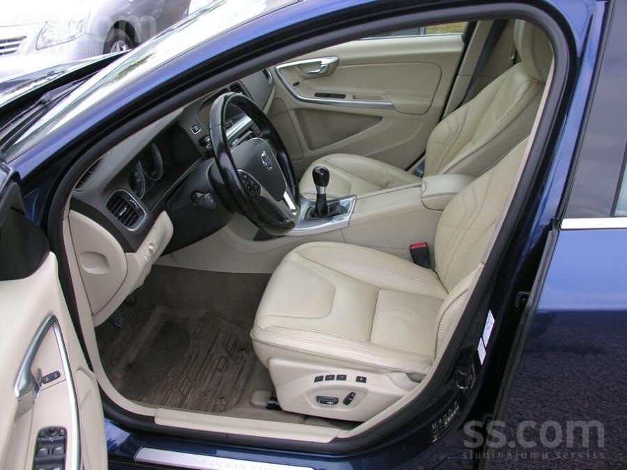 Синий Вольво B60 2012 в Рига, объемом двигателя 1.60 л и пробегом 0 тыс. км за 4650 €, фото 10 на AUTOMOTO.COM.LV