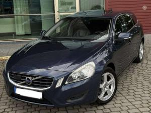 Blue Volvo V60 2012 in Klaipeda, with an engine capacity of 1.60 L and mileage of 255 thousand km for 6500 €, photo 4 on AUTOMOTO.COM.LV