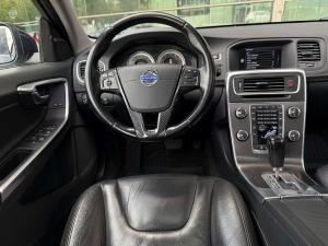 Blue Volvo V60 2012 in Klaipeda, with an engine capacity of 1.60 L and mileage of 255 thousand km for 6500 €, photo 34 on AUTOMOTO.COM.LV