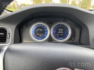 Blue Volvo V60 2012 in Jelgava, with an engine capacity of 1.60 L and mileage of 256 thousand km for 5100 €, photo 5 on AUTOMOTO.COM.LV