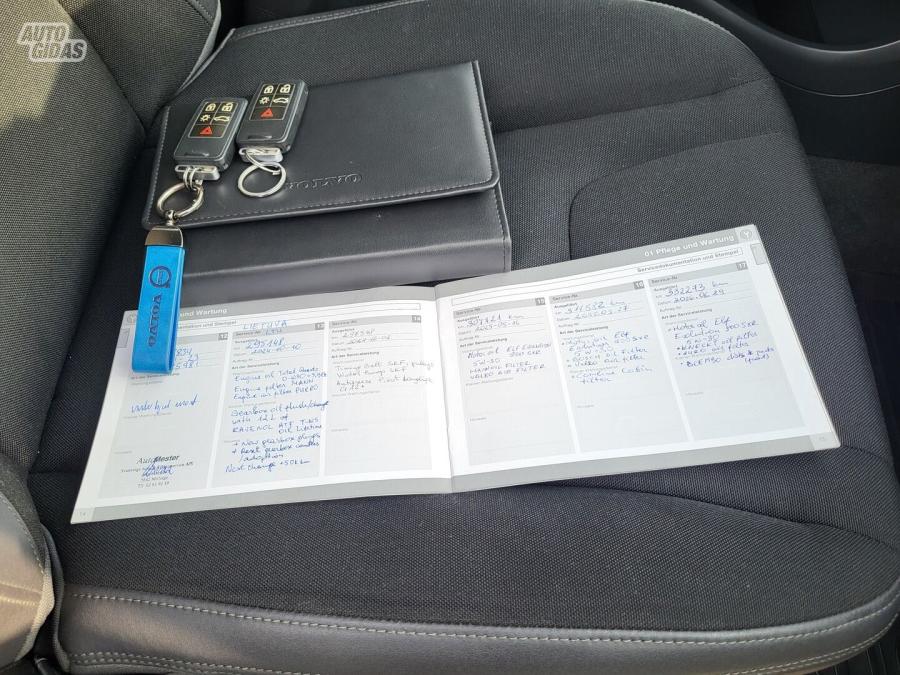 Blue Volvo V60 2012 in Vilnius, with an engine capacity of 2.00 L and mileage of 334 thousand km for 5700 €, photo 21 on AUTOMOTO.COM.LV