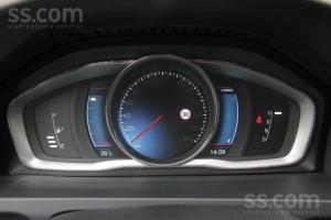 Blue Volvo V60 2013 in Riga, with an engine capacity of 2.40 L and mileage of 0 thousand km for 7950 €, photo 25 on AUTOMOTO.COM.LV