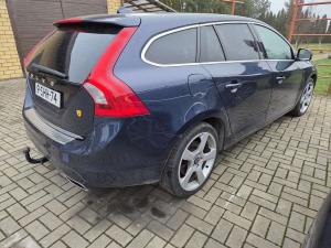 Zils Volvo V60 2013 Kauņa, ar dzinēja tilpumu 2.40 L un nobraukumu 320 tūkst. km par 6000 €, foto 5 vietnē AUTOMOTO.COM.LV