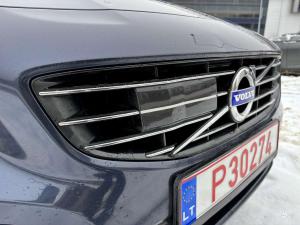 Blue Volvo V60 2013 in Vilnius, with an engine capacity of 2.40 L and mileage of 237 thousand km for 7800 €, photo 10 on AUTOMOTO.COM.LV