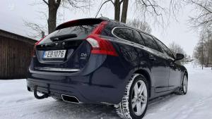 Blue Volvo V60 2013 in Lazdijai, with an engine capacity of 2.40 L and mileage of 241 thousand km for 7700 €, photo 14 on AUTOMOTO.COM.LV