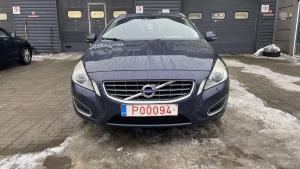 Blue Volvo V60 2013 in Kaunas, with an engine capacity of 1.98 L and mileage of 240 thousand km for 6350 €, photo 2 on AUTOMOTO.COM.LV