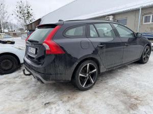 Zils Volvo V60 2013 Kauņa, ar dzinēja tilpumu 1.56 L un nobraukumu 249 tūkst. km par 4300 €, foto 2 vietnē AUTOMOTO.COM.LV