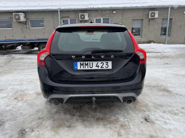 Zils Volvo V60 2013 Kauņa, ar dzinēja tilpumu 1.56 L un nobraukumu 249 tūkst. km par 4300 €, foto 3 vietnē AUTOMOTO.COM.LV