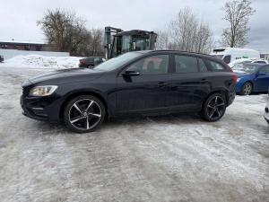Zils Volvo V60 2013 Kauņa, ar dzinēja tilpumu 1.56 L un nobraukumu 249 tūkst. km par 4300 €, foto 5 vietnē AUTOMOTO.COM.LV
