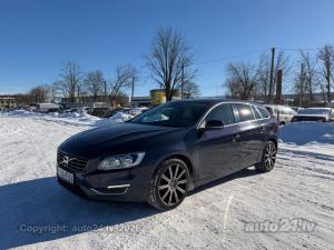 Blue Volvo V60 2013 in Tallinn, with an engine capacity of 2.40 L and mileage of 286 thousand km for 6999 €, photo 3 on AUTOMOTO.COM.LV